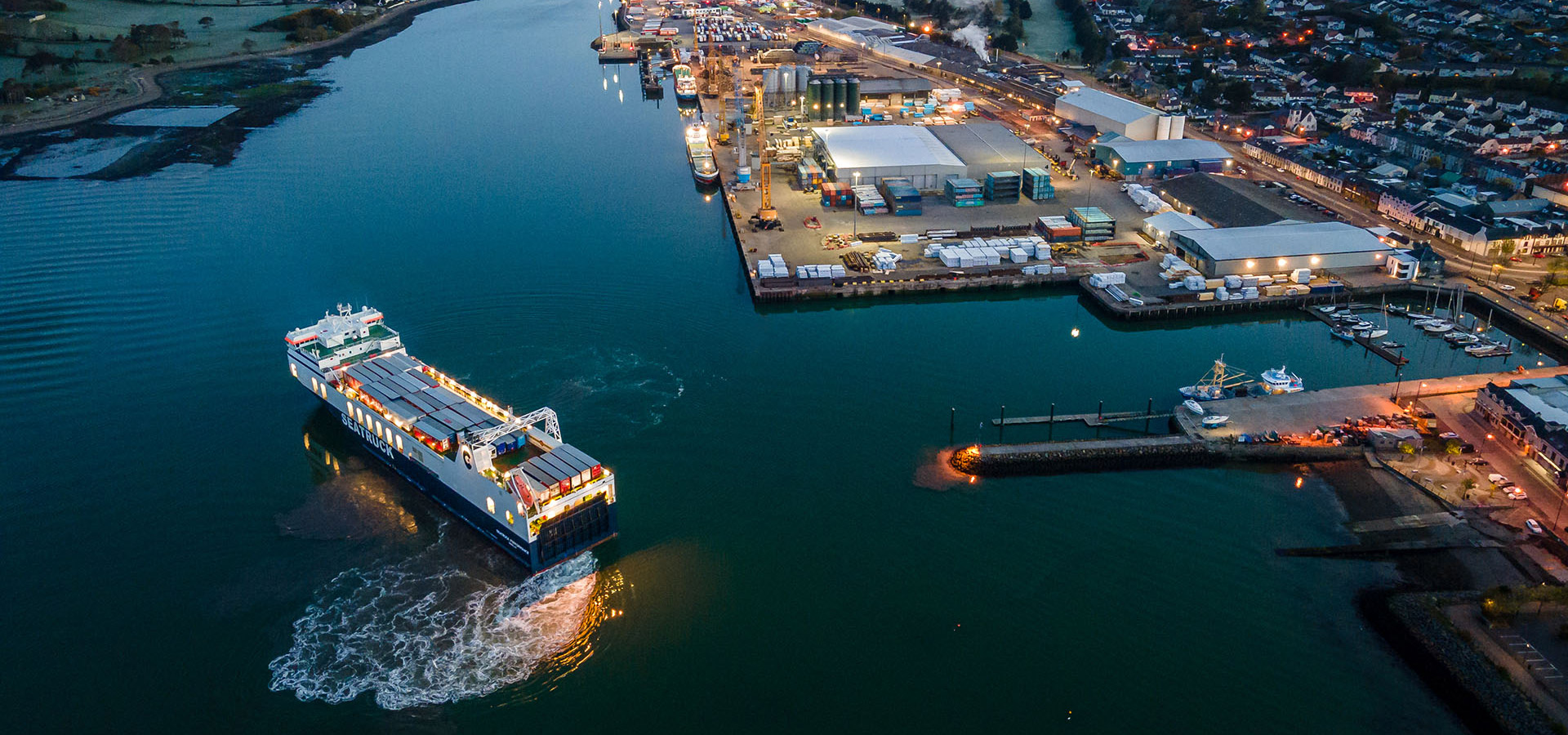 Is Unaccompanied Freight Right for Your Business? | Freightlink - The ...